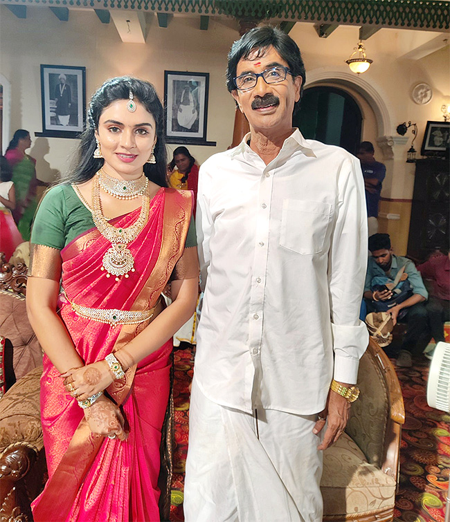 Manobala Passed Away: Tamil Actor And Director Manobala Rare Photos - Sakshi